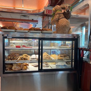 GOLDEN REEF DINER - Updated June 2024 - 260 Photos & 337 Reviews - 329 ...