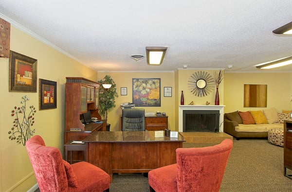 EMERSON AT HARDING - Updated June 2025 - 18 Photos - 380 Harding Pl ...