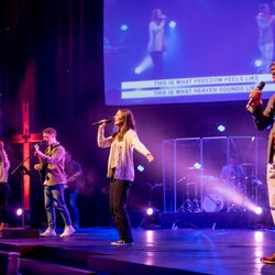 EASTRIDGE CHURCH - 25 Photos & 20 Reviews - 24205 SE Issaquah-Fall City ...