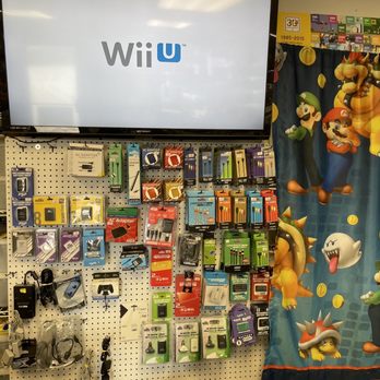 GRAHAM GAMES - Updated October 2025 - 43 Photos - 22007 Meridian Ave E ...