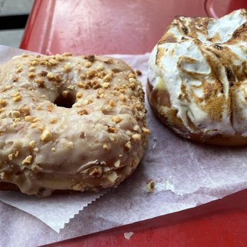 ASTRO DOUGHNUTS & FRIED CHICKEN - Updated September 2025 - 1902 Photos ...