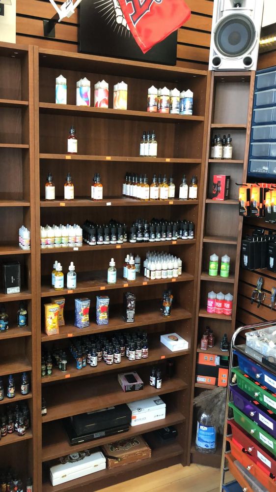 ALMOND SMOKE SHOP - Updated January 2026 - 51 Photos - 28039 Scott Rd ...