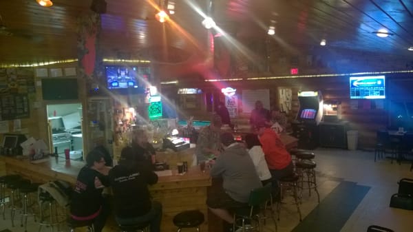 FISH TALES BAR & GRILL - Updated October 2025 - 10 Reviews - 50748 ...