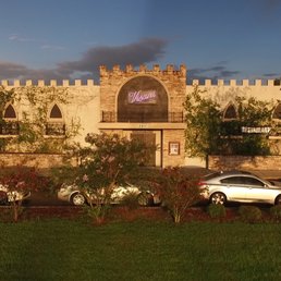 VISANI - Updated July 2025 - 107 Photos & 199 Reviews - 2400 Kings Hwy ...