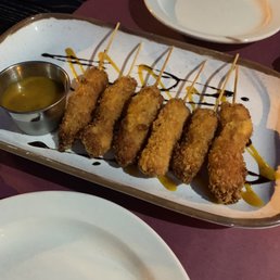 10 ROCKS TAPAS BAR & RESTAURANT - Updated July 2024 - 222 Photos & 199 ...