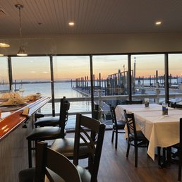 THE REEF - Updated March 2025 - 428 Photos & 312 Reviews - 10 Howard ...