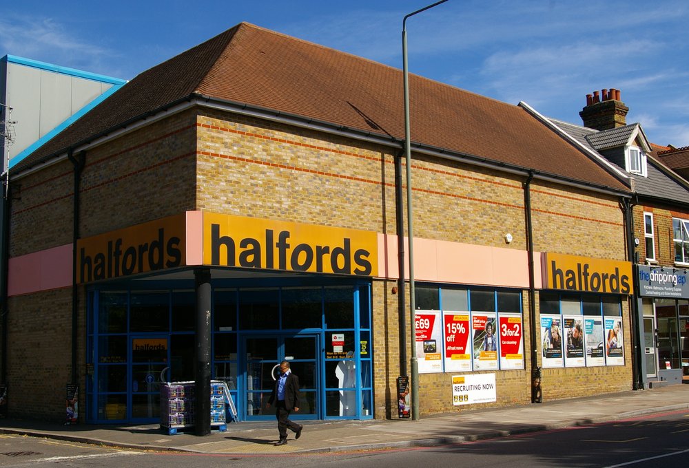 HALFORDS - Updated August 2024 - 117-119 Masons Hill, Bromley, London ...