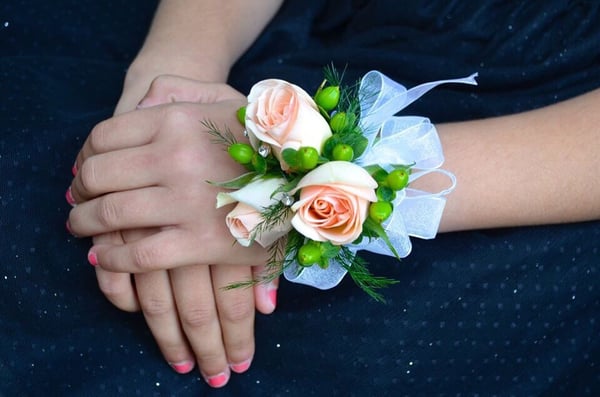 BLUE LEAF STUDIO FLORIST - 182 Photos & 136 Reviews - 9760 Baseline Rd ...