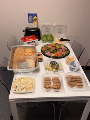 CENTRAL PARK DELI - TROY - Updated January 2026 - 110 Photos & 40 ...