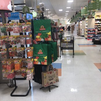 THE FRESH GROCER OF GRAYS FERRY - Updated December 2025 - 54 Photos ...