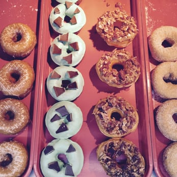 DONUT TIME - Updated July 2025 - 31 Photos & 21 Reviews - 4157 S Scenic ...