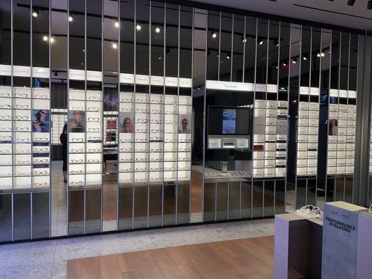 LENSCRAFTERS - Updated April 2026 - 32 Reviews - 289 Main St Space L-2 ...
