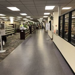 PATCHOGUE-MEDFORD LIBRARY - 10 Photos - 54-60 E Main St, Patchogue, New ...