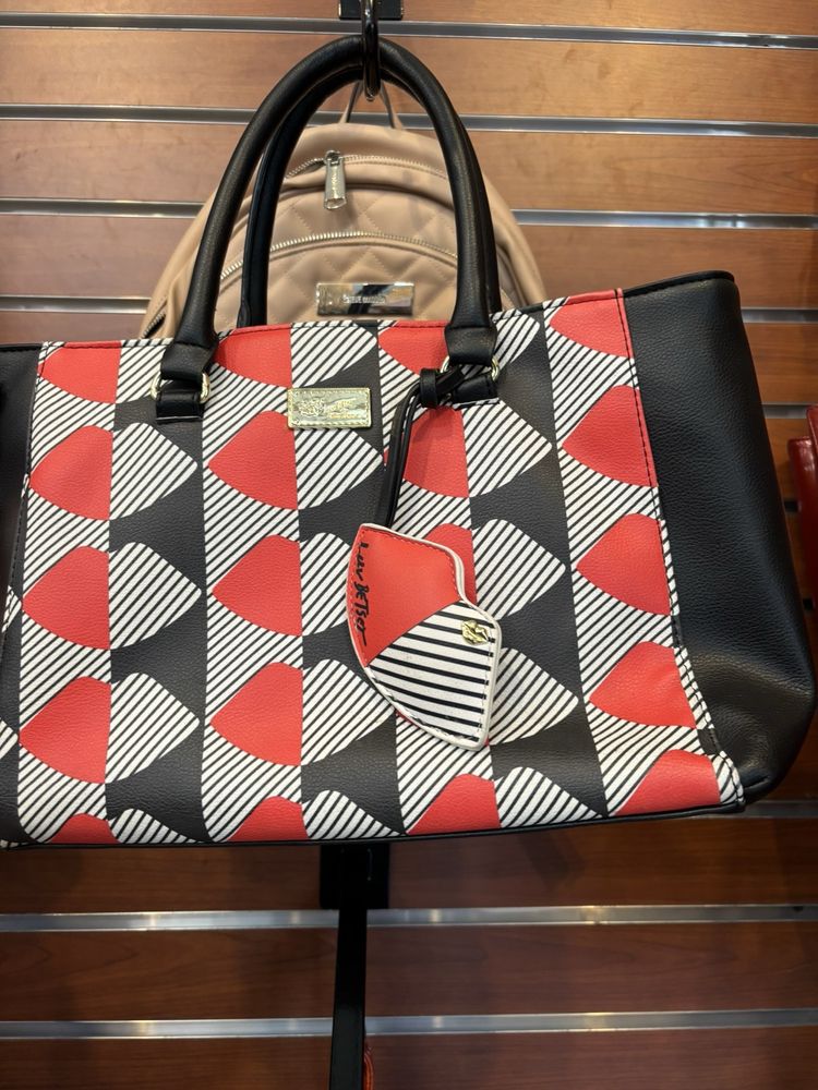 TURN STYLE CONSIGNMENT - Updated December 2025 - 58 Photos & 90 Reviews ...