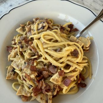 LYNORA’S - Updated July 2025 - 80 Photos & 62 Reviews - 3215 SW Mapp Rd ...