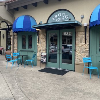 FROGG COFFEE BAR & CREPERIE - Updated June 2024 - 561 Photos & 512 ...