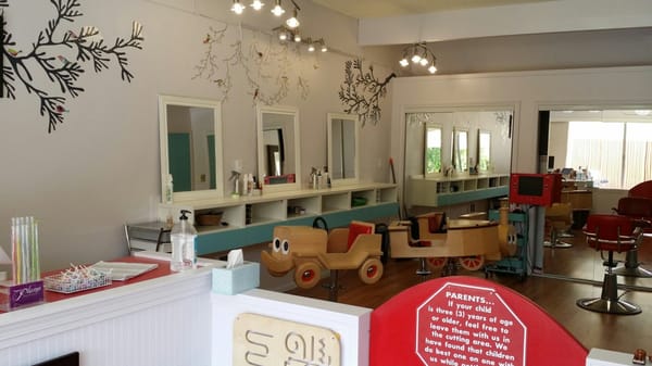 FUN KUTS - Updated December 2025 - 13 Photos & 35 Reviews - 19410 36th ...