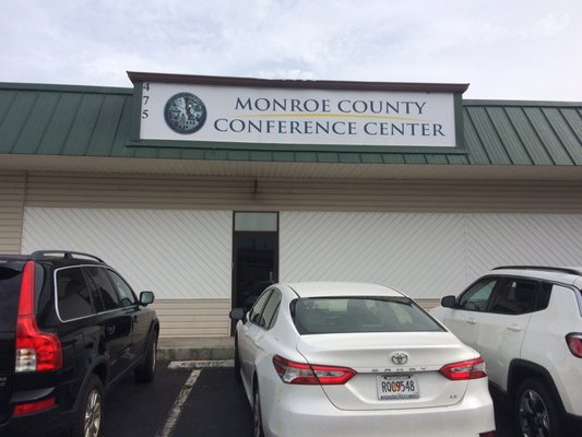 MONROE COUNTY CONFERENCE CENTER - Updated January 2026 - 475 Holiday ...