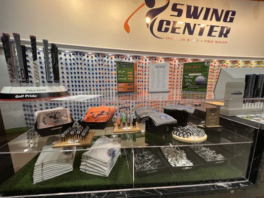 SWING CENTER INDOOR GOLF - Updated December 2025 - 18 Photos & 15 ...