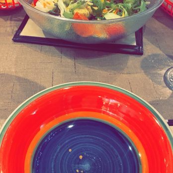 FANELLOS - Updated October 2025 - 58 Photos & 63 Reviews - 112 N Center ...