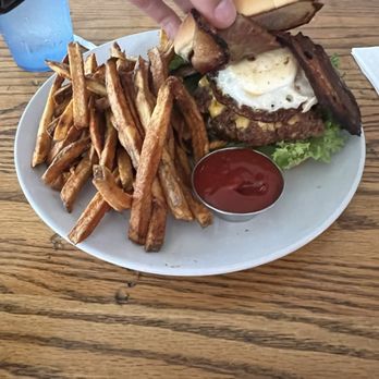 LOCAL FLAVOR GRILL AND TAPWORKS - Updated June 2025 - 56 Photos & 61 ...