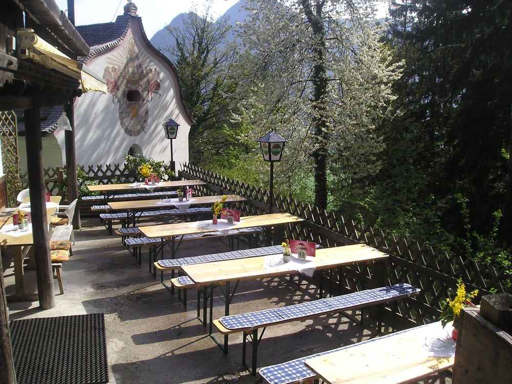 MARIA BRETTFALL - Updated July 2024 - Strass im Zillertal, Tirol ...