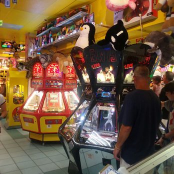 FUN CITY ARCADE - Updated December 2025 - 31 Photos & 16 Reviews - 100 ...
