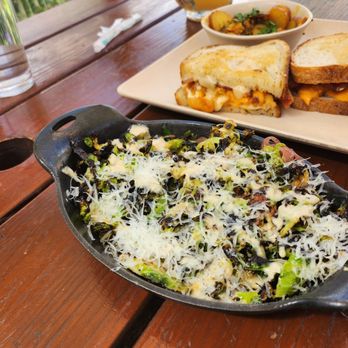 THE BINE BEER & FOOD - Updated November 2024 - 386 Photos & 448 Reviews ...