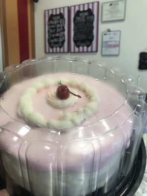 CAPRICIOUS CAKE SHOP - Updated September 2024 - 25 Photos & 13 Reviews ...