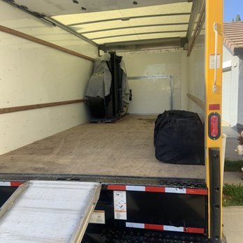 PENSKE TRUCK RENTAL - Updated December 2025 - 26 Photos & 27 Reviews ...