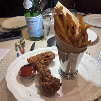 ALEXXA’S - Updated December 2025 - 2938 Photos & 1592 Reviews - 3655 S ...