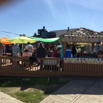 ALGONAC HARBOUR CLUB - Updated December 2025 - 11 Photos & 12 Reviews ...