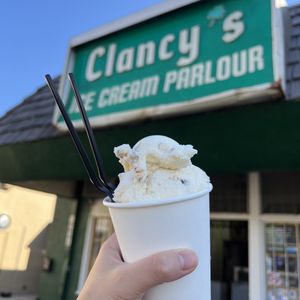 CLANCY’S ICE CREAM PARLOUR - 661 Photos & 901 Reviews - 1234 Manor Blvd ...
