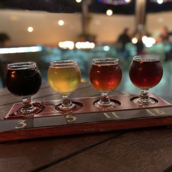 NEW RIVER TAPHOUSE - Updated July 2024 - 978 Photos & 534 Reviews ...