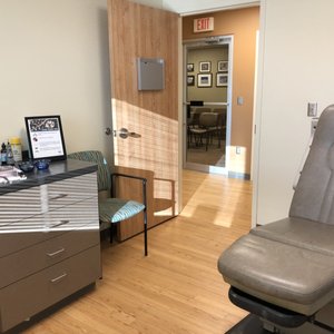 PODIATRY ASSOCIATES OF CINCINNATI - Updated December 2025 - 15 Photos ...
