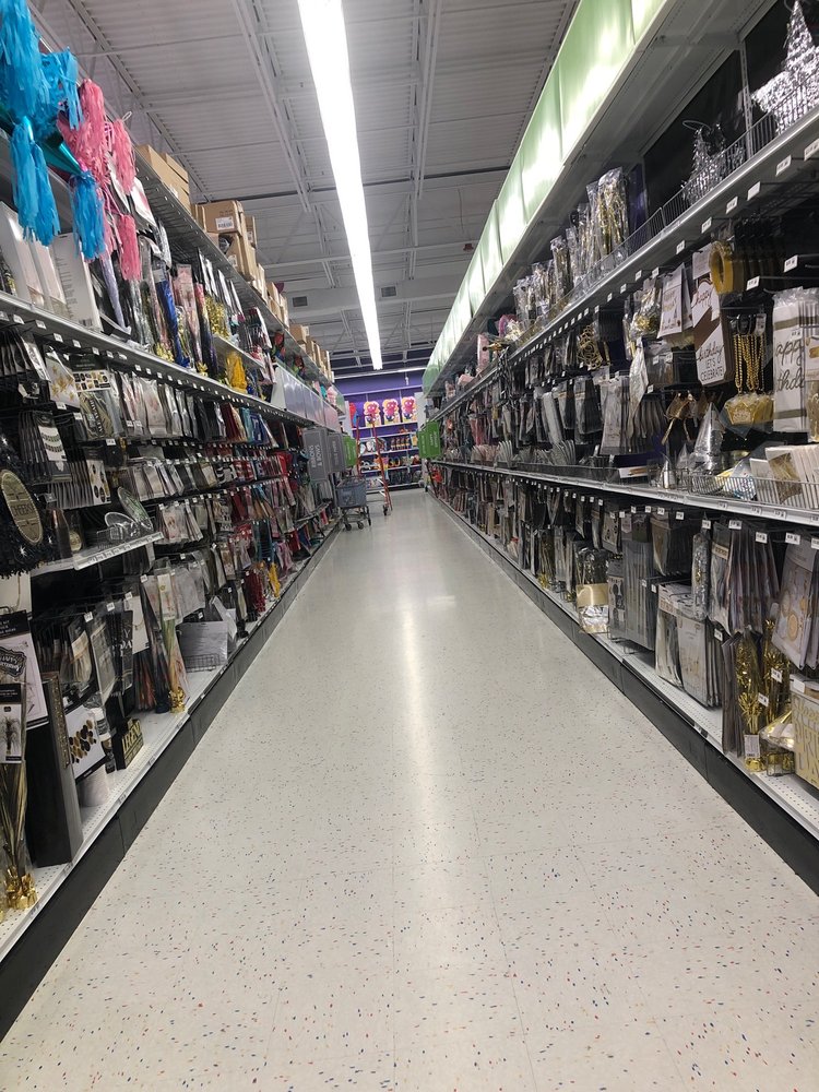 PARTY CITY - STEELYARD COMMONS - Updated October 2025 - 11 Reviews ...