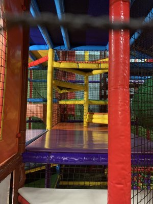 MAGIC GROUND - 109 Photos & 55 Reviews - 3100 14th St NW, Washington ...