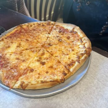 MAMA LISA RESTAURANT - Updated December 2025 - 235 Photos & 524 Reviews ...