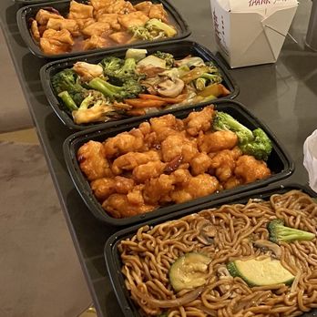 CHANS KITCHEN - Updated December 2025 - 82 Photos & 104 Reviews - 2240 ...