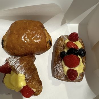 PARIS BAGUETTE - Updated January 2026 - 72 Photos & 70 Reviews - 4503 ...