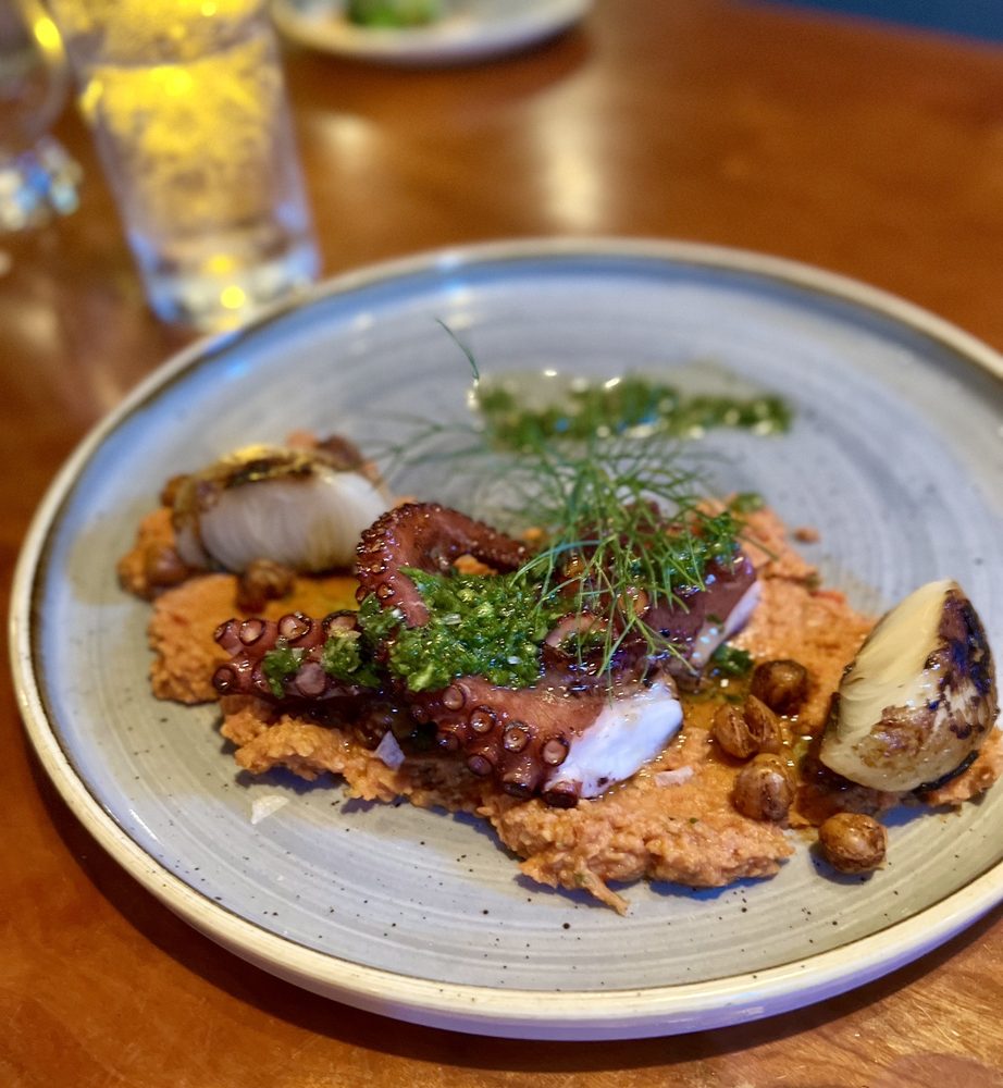 GUILD TAVERN - 146 Photos & 224 Reviews - 1633 Williston Rd, South ...