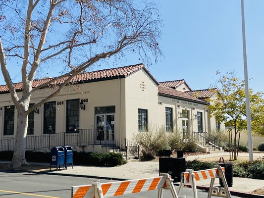 CLAREMONT VILLAGE - 241 Photos & 73 Reviews - 112 Harvard Ave ...