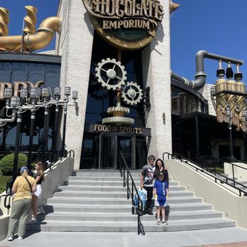 THE TOOTHSOME CHOCOLATE EMPORIUM AND SAVORY FEAST KITCHEN - Updated May ...