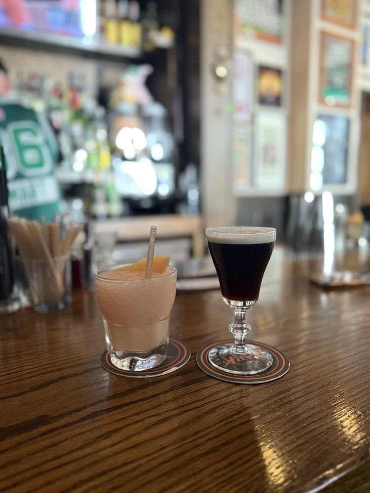 THE LARK BAR - Updated May 2025 - 173 Photos & 212 Reviews - 685 Market ...