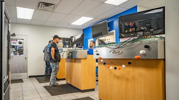 KUNES FORD OF ANTIOCH - Updated January 2026 - 51 Photos & 131 Reviews ...