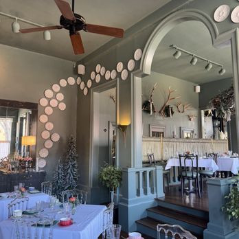 CHEZ FOUSHEE - Updated September 2025 - 230 Photos & 147 Reviews - 2 E ...