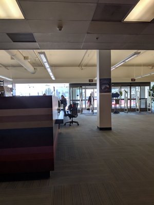 MLK JR LIBRARY AT LACC - Updated September 2025 - 21 Photos & 14 ...