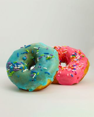 THE HIVE DONUT HUT - Updated January 2026 - 39 Photos - 27253 Fraser ...