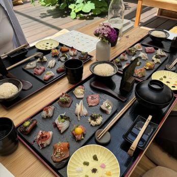 UME WILLIAMSBURG - Updated July 2024 - 1886 Photos & 569 Reviews - 237 ...