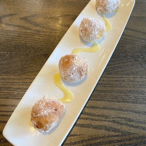 CHELSEA CORNER - 563 Photos & 467 Reviews - 4830 Mckinney Ave, Dallas ...